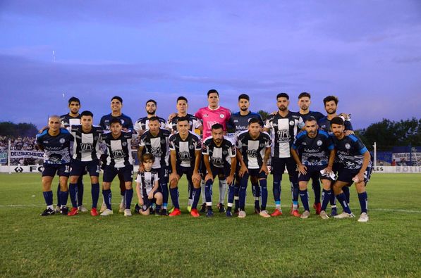 El Linqueño fue más que Rivadavia y, por eso, se quedó con el segundo ...